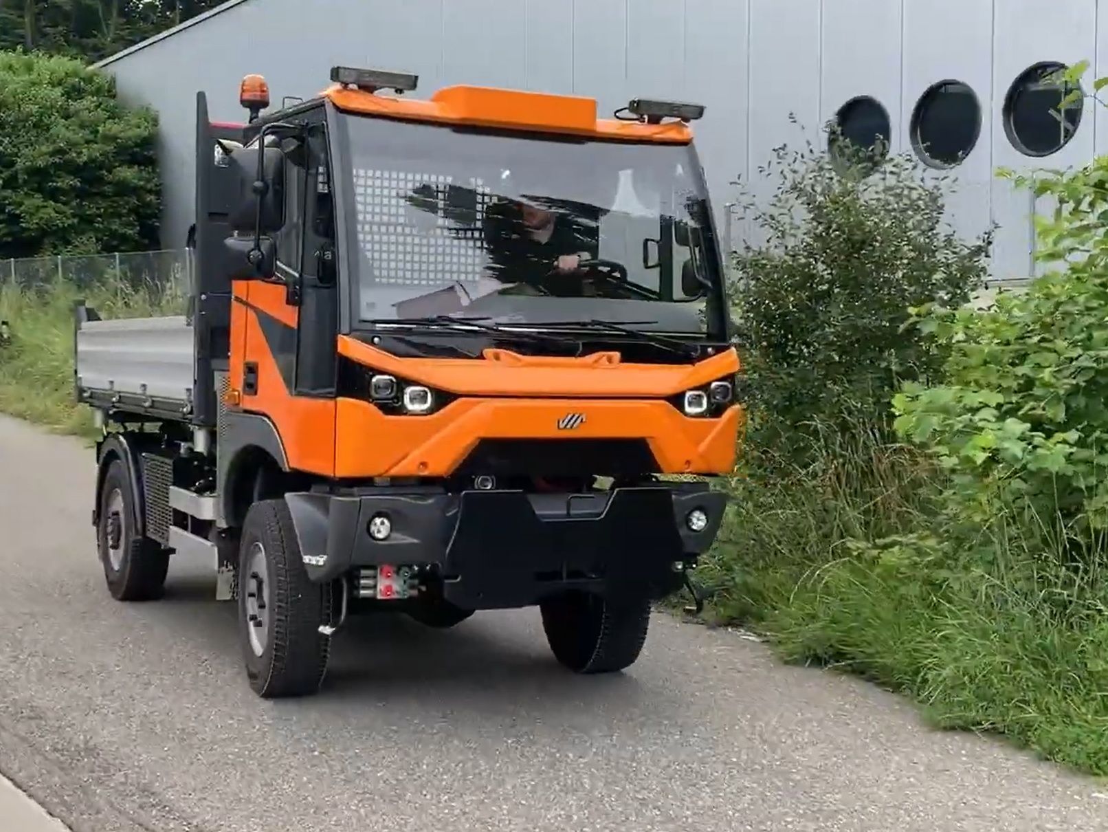 HANES s.r.o. | AEBI MT 770